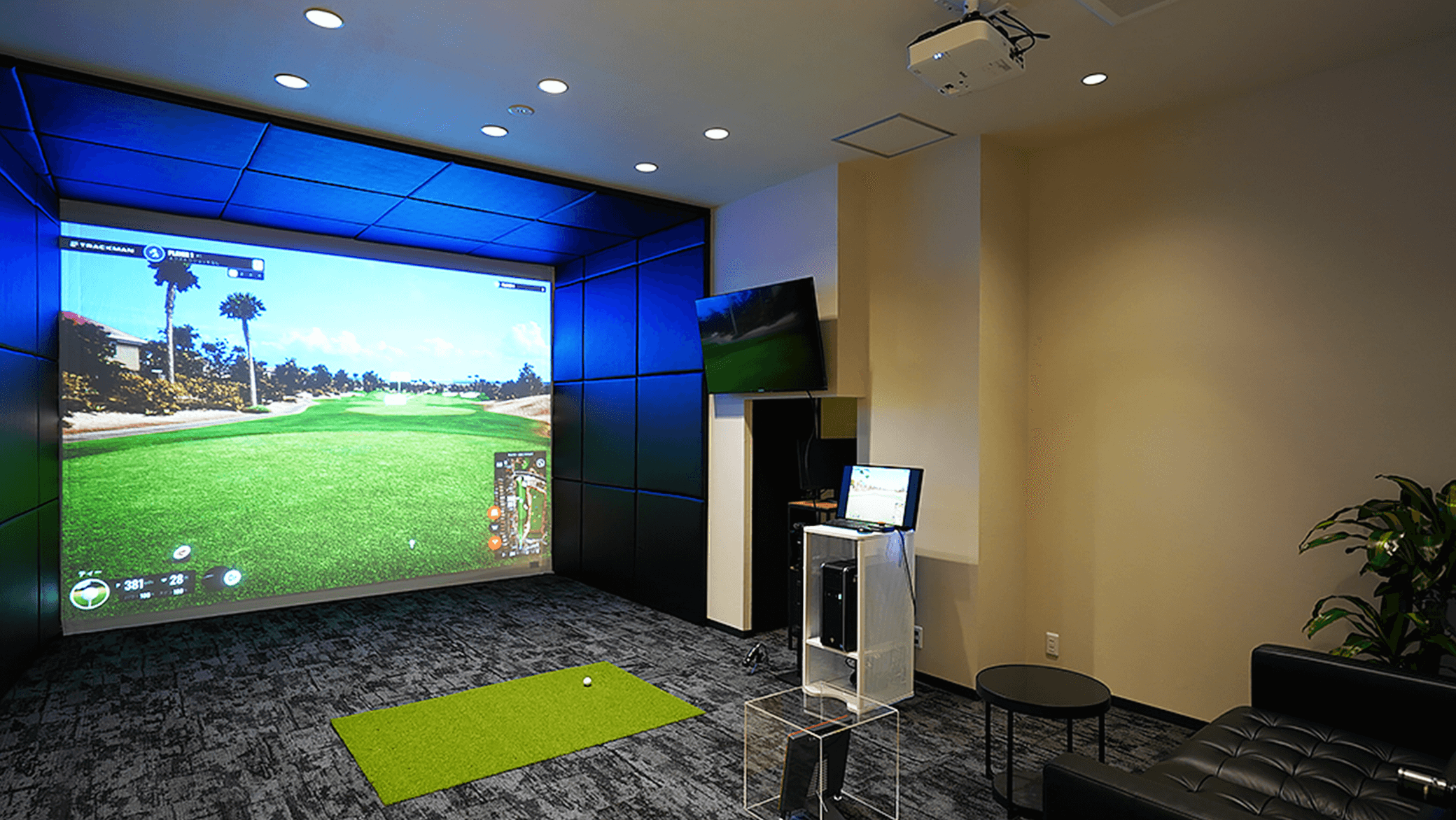 ヒューペリオンゴルフ赤坂店｜トラックマン導入店